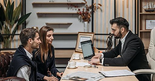 How Can Investors Qualify for a Low-Doc Home Loan?